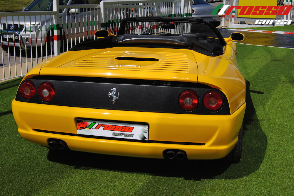 Giallo Modena Ferrari F355 Spider - Rosso Corsa