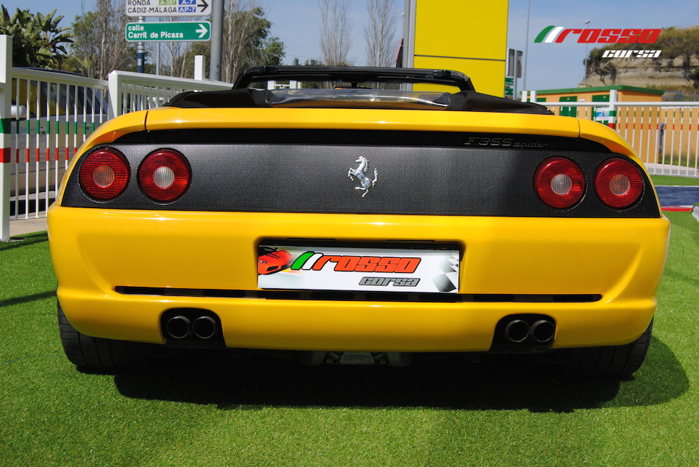 Giallo Modena Ferrari F355 Spider - Rosso Corsa
