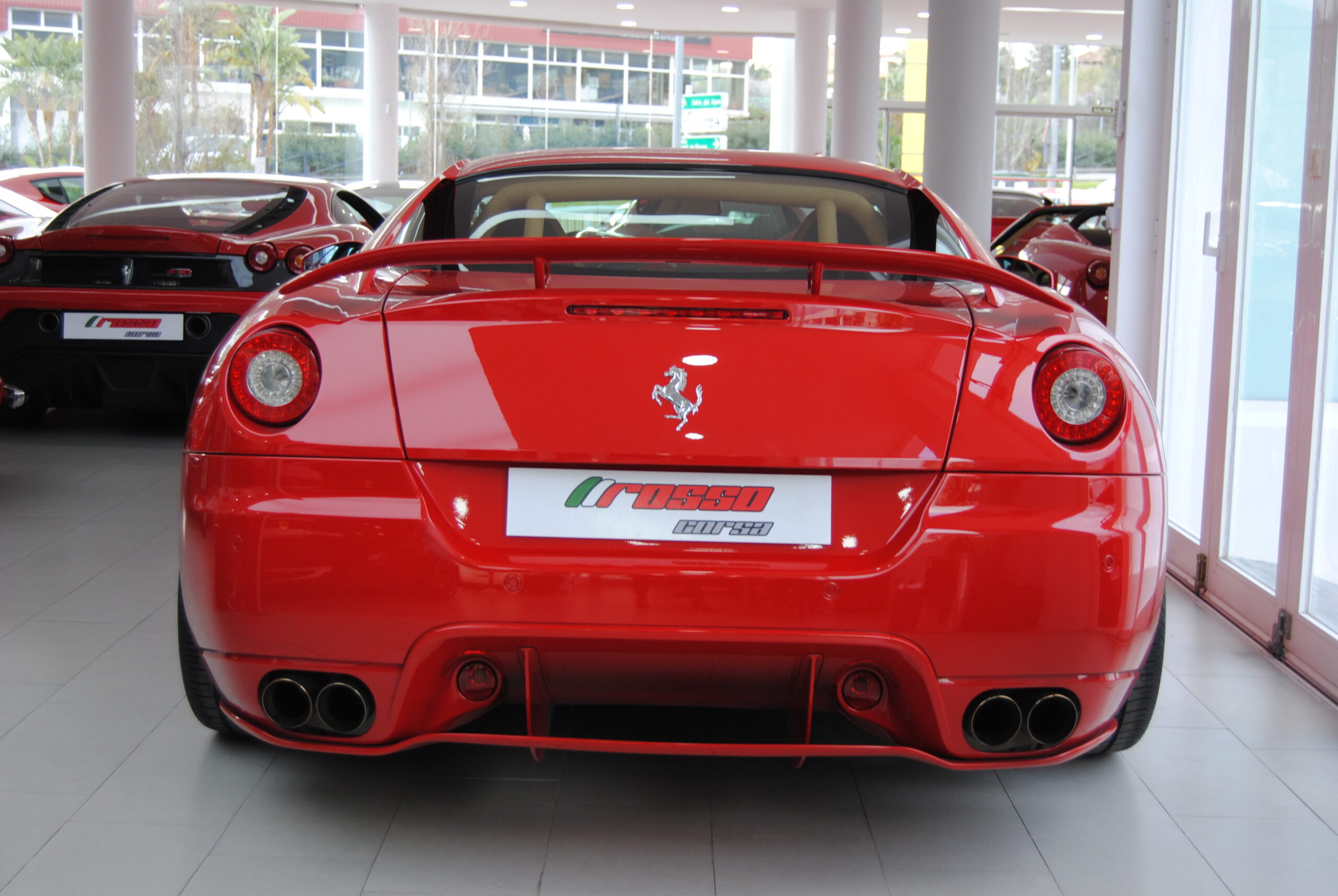 Exclusive Rosso Corsa ferrari 599 gtb - Rosso Corsa