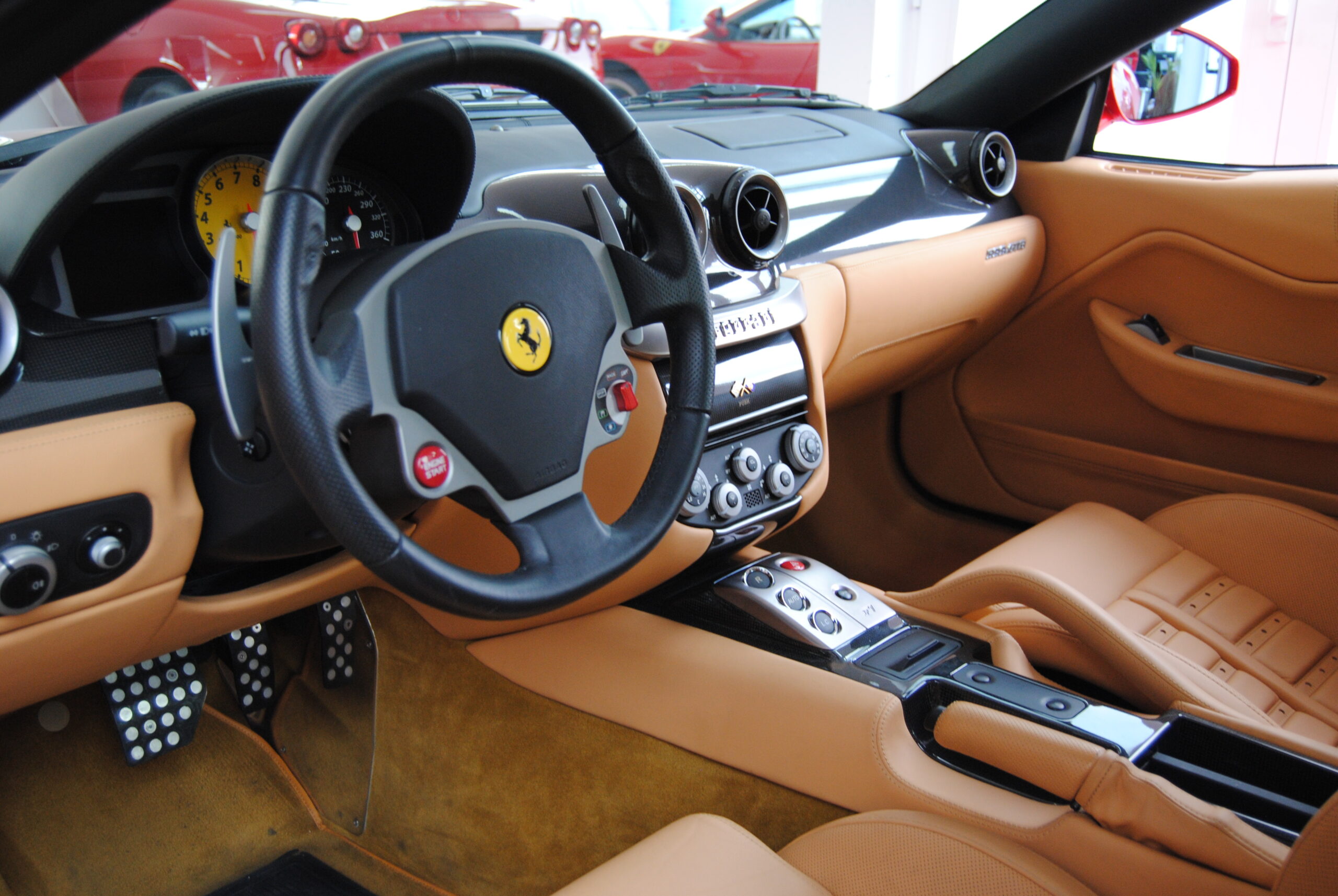 Exclusive Rosso Corsa ferrari 599 gtb - Rosso Corsa