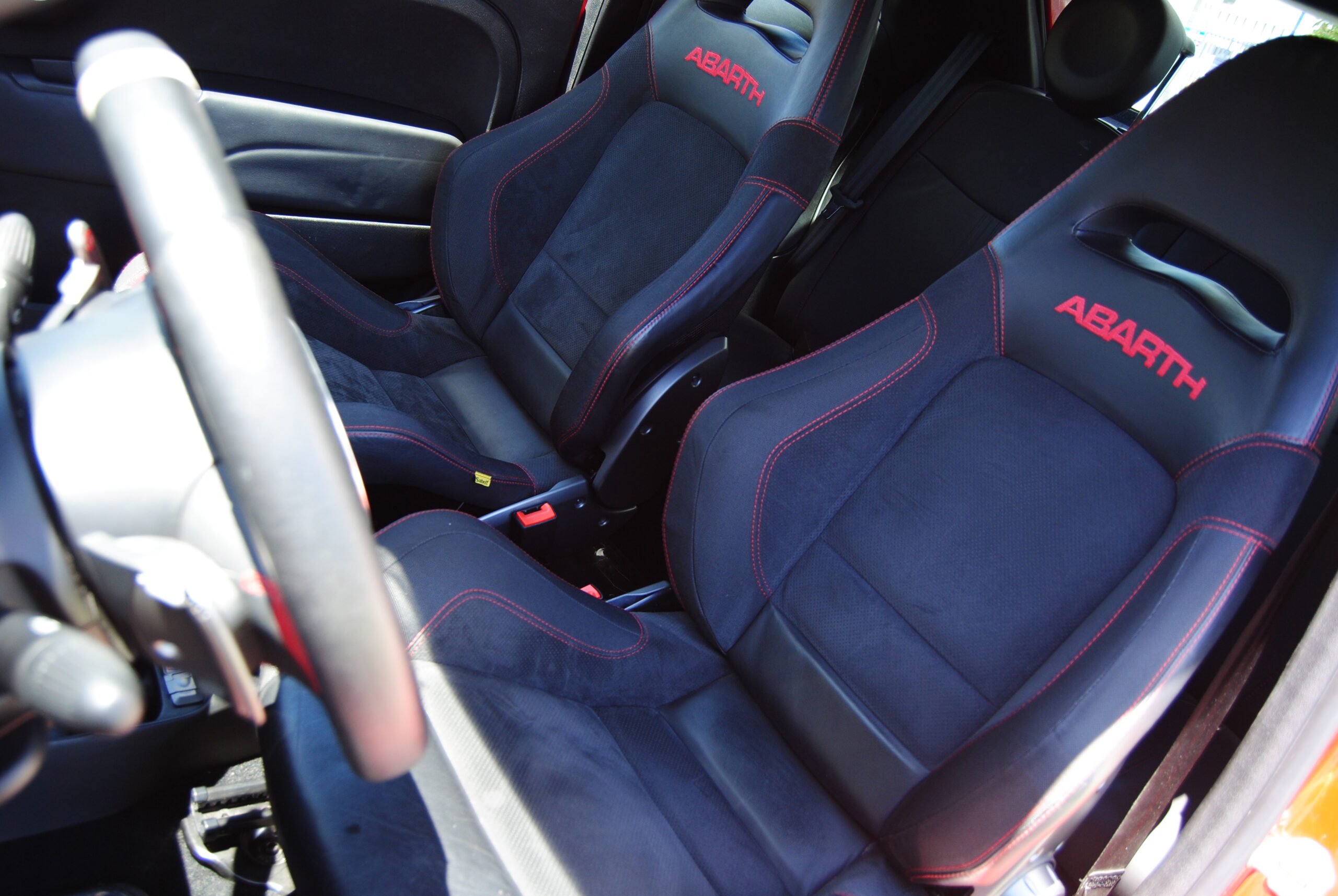 Abarth Tributo Ferrari - Rosso Corsa