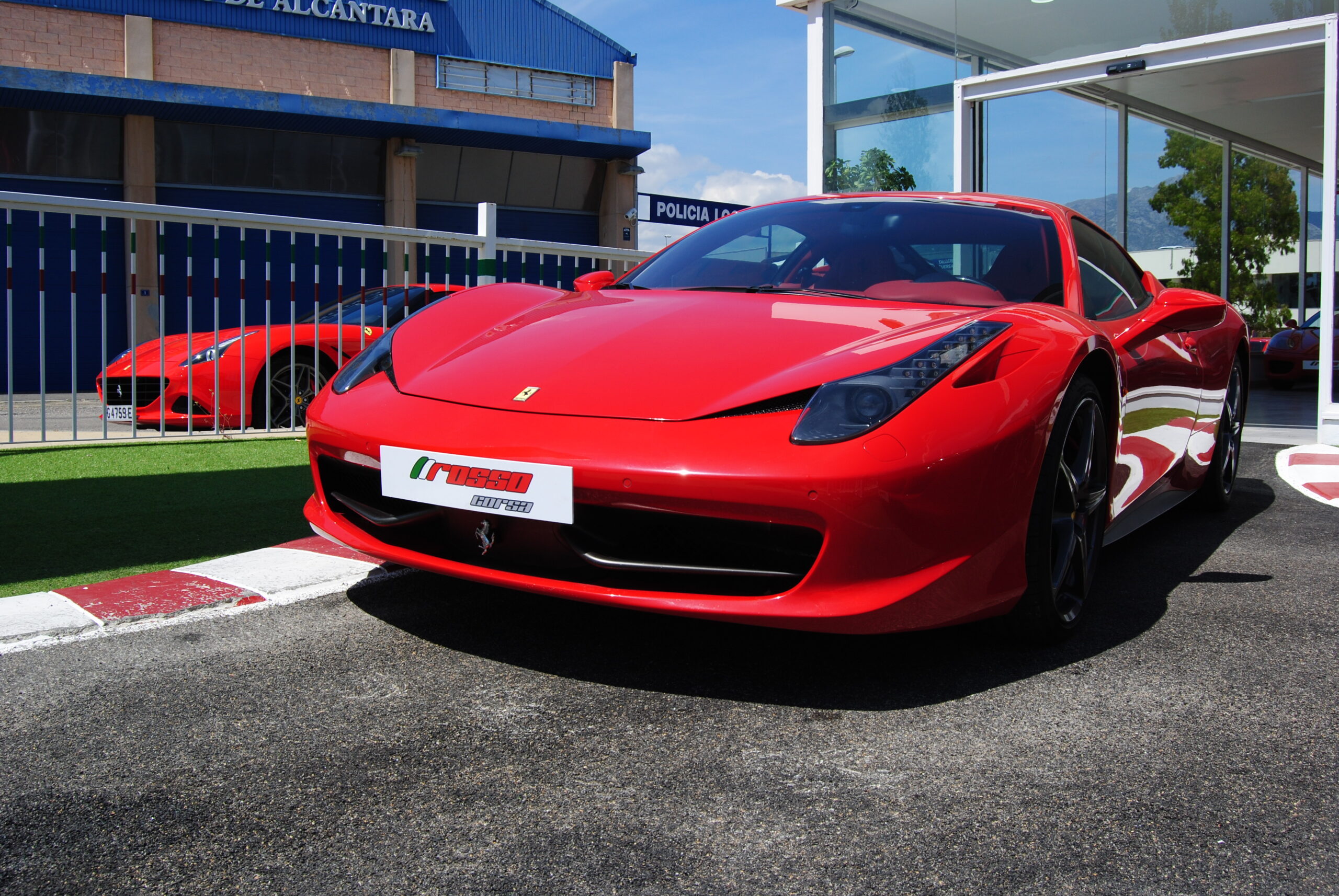 Total Red Ferrari 458 Italia - Rosso Corsa