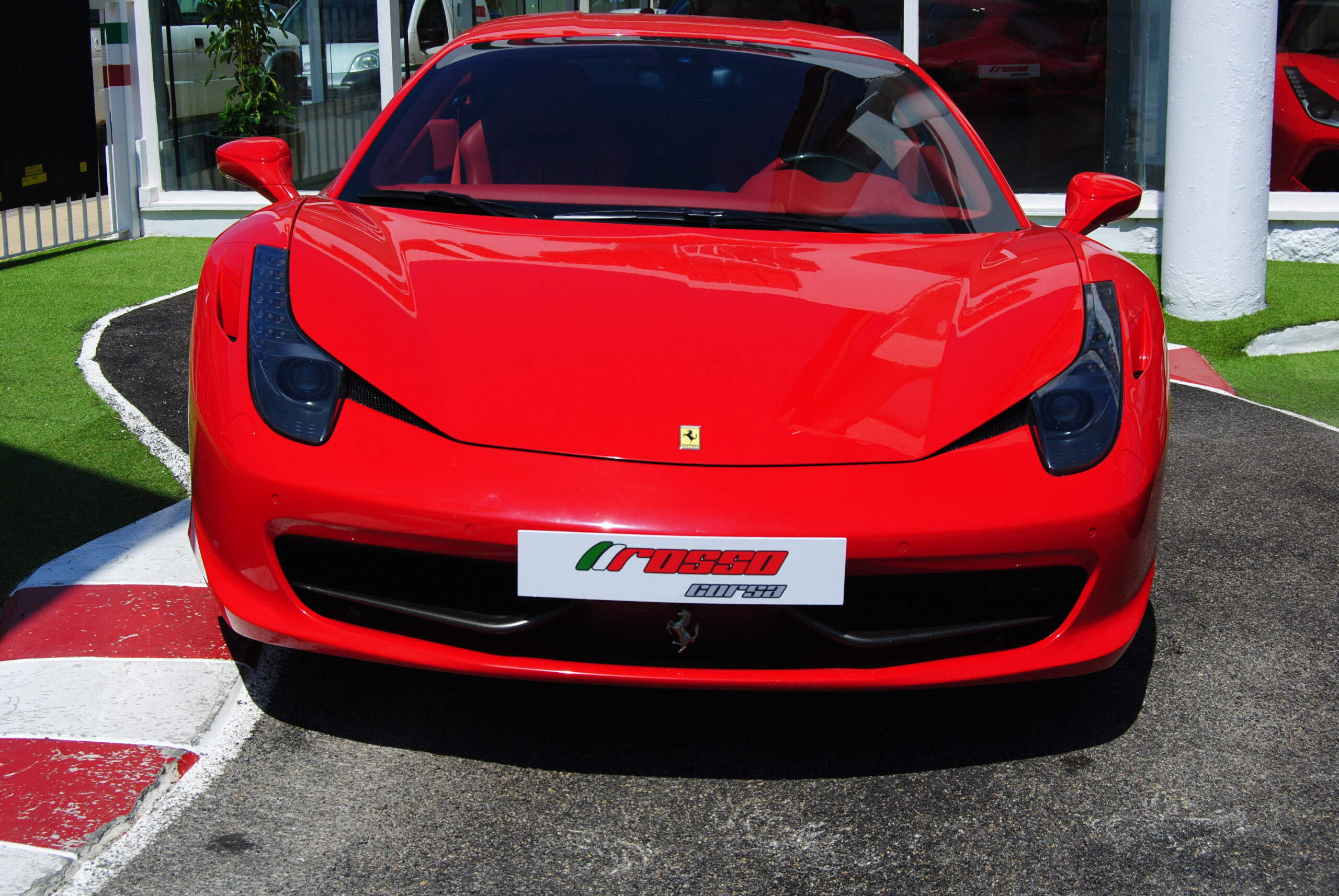 Total Red Ferrari 458 Italia - Rosso Corsa