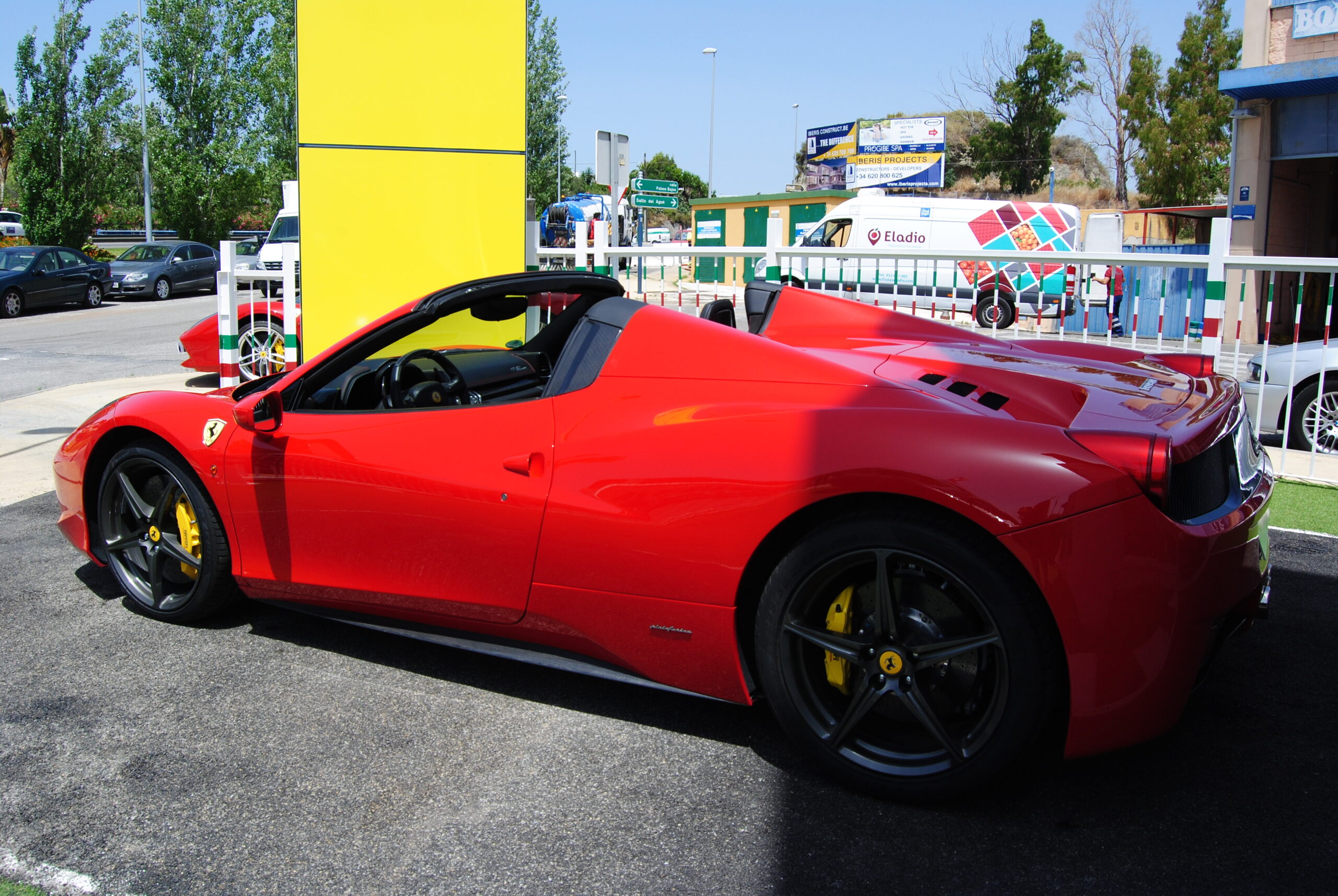 Ferrari 458 Spider - Rosso Corsa
