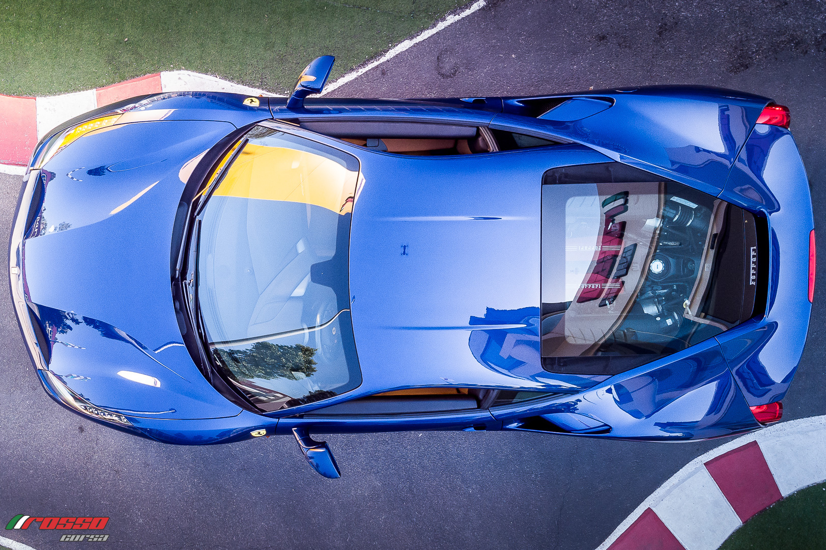 Bleu Tour de France Ferrari 488 GTB - Rosso Corsa