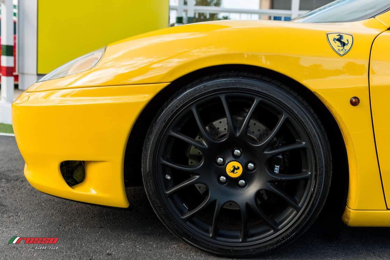 Giallo Modena Ferrari 360 Spider F1 - Rosso Corsa