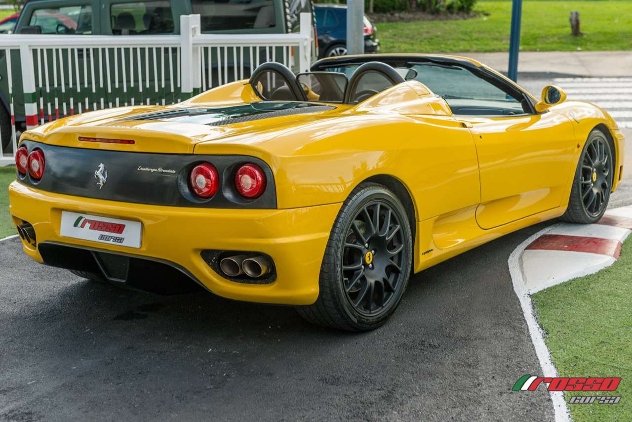 Giallo Modena Ferrari 360 Spider F1 - Rosso Corsa