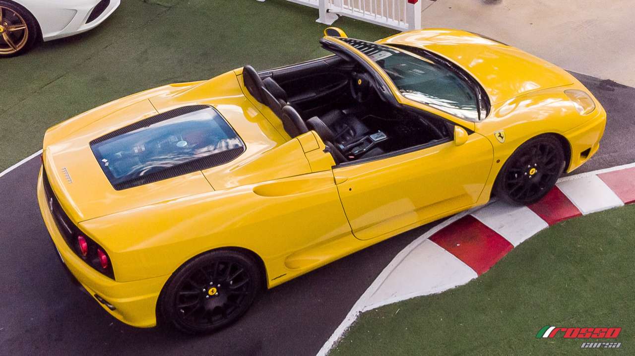 Giallo Modena Ferrari 360 Spider F1 - Rosso Corsa