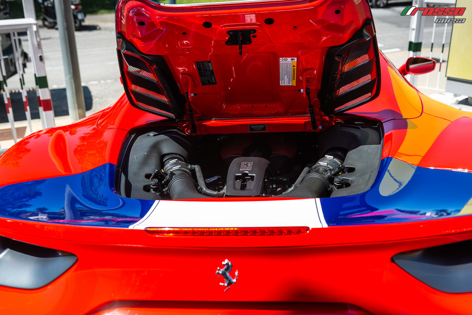 Ferrari 488 Spider a vehicle full of power | Rosso Corsa