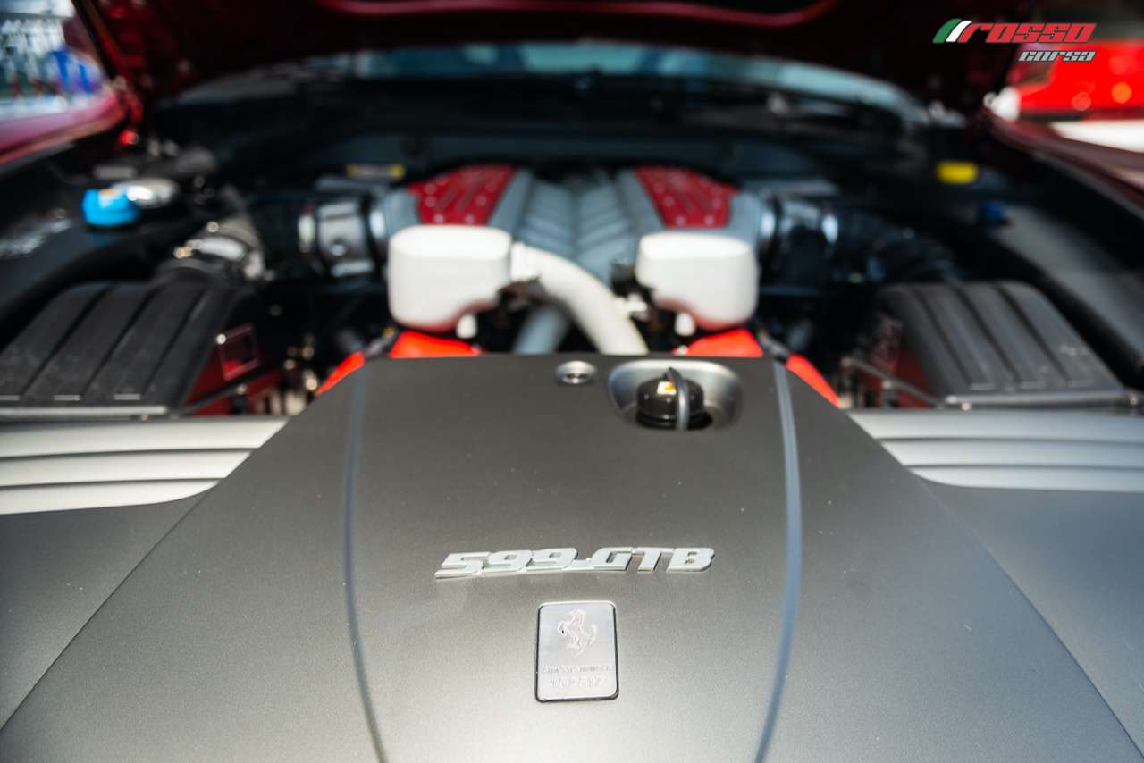 Rosso Fiorano Ferrari 599 GTB F1 - Rosso Corsa