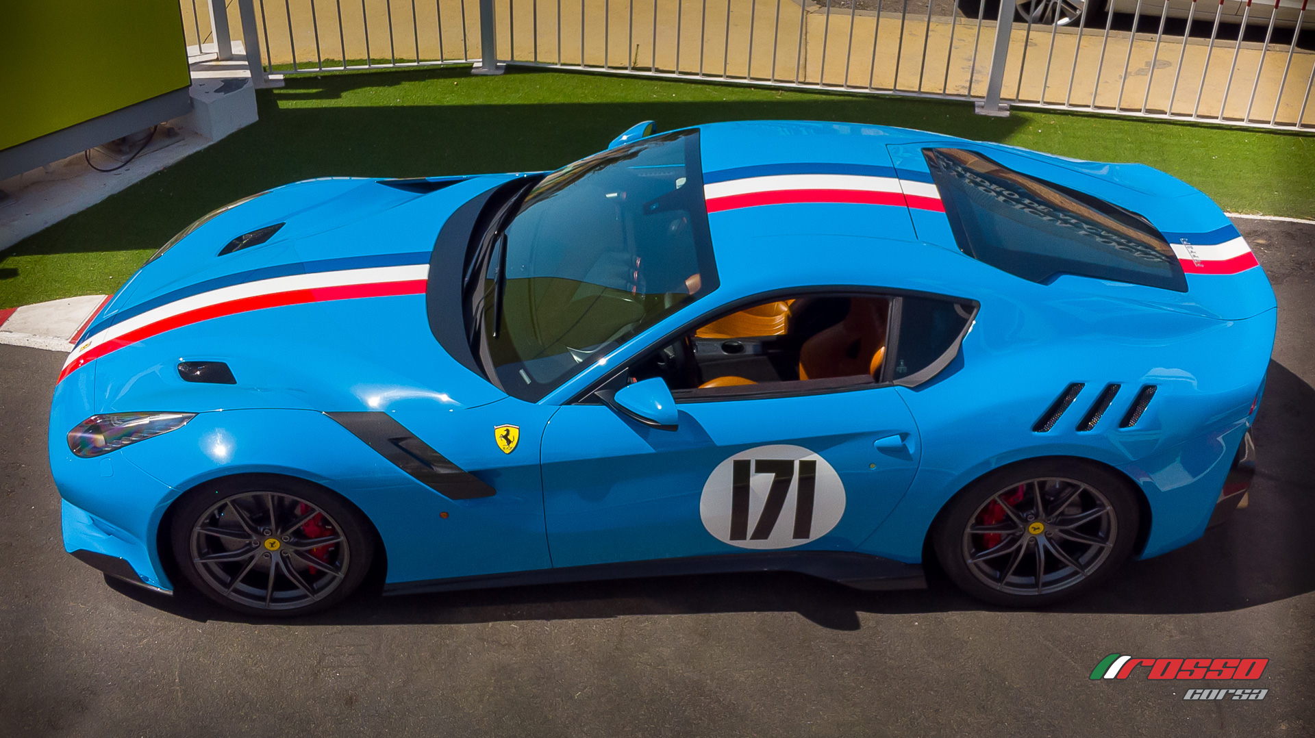 Rosso Corsa - Azzuro Cielo Ferrari F12 TDF
