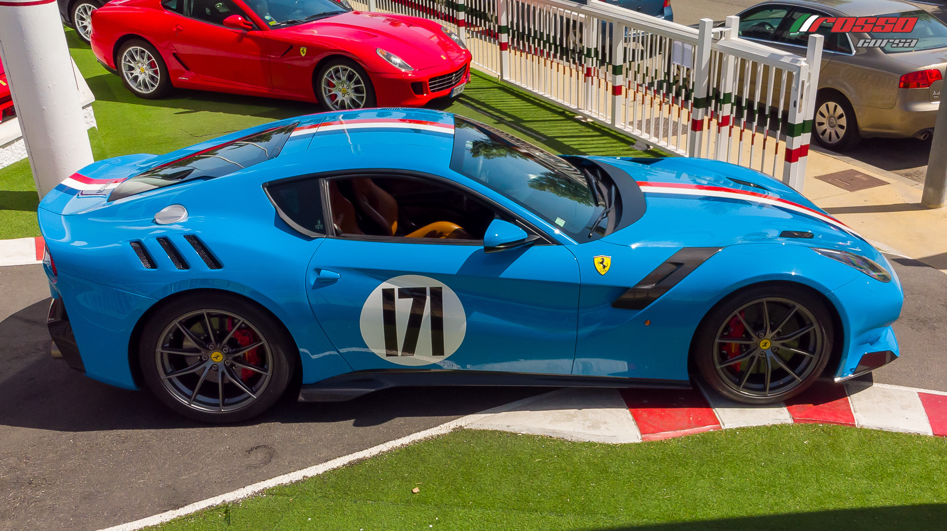 Rosso Corsa - Azzuro Cielo Ferrari F12 TDF