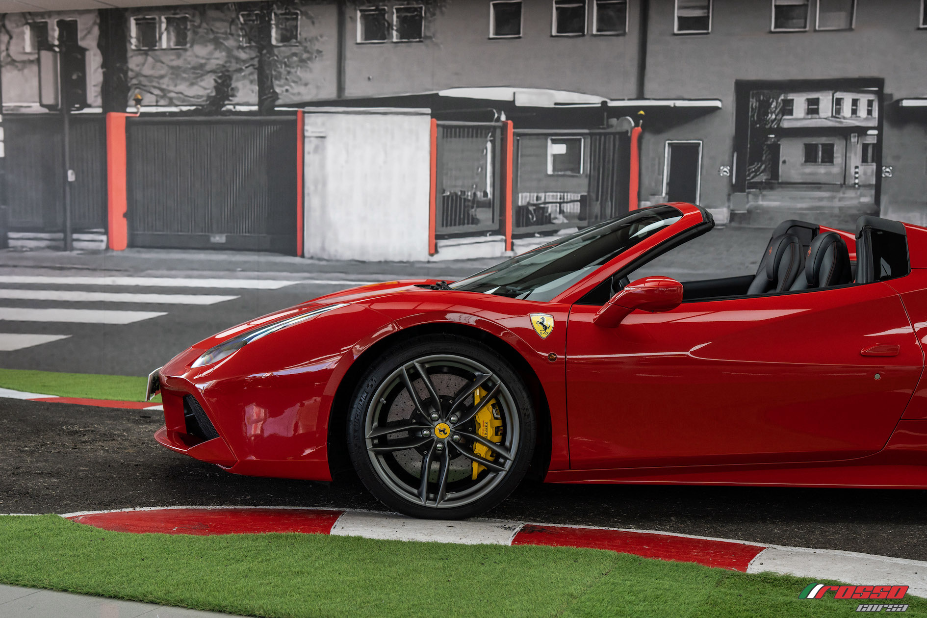 Debe tener rojo Ferrari 488 Spider en venta