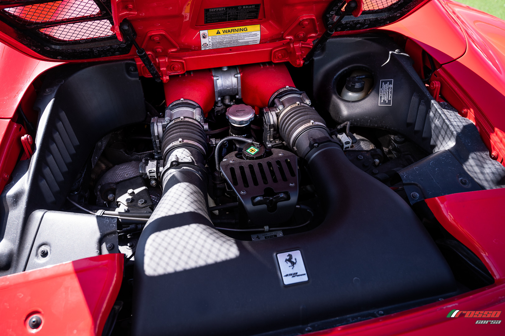 Ferrari 458 Spider Engine