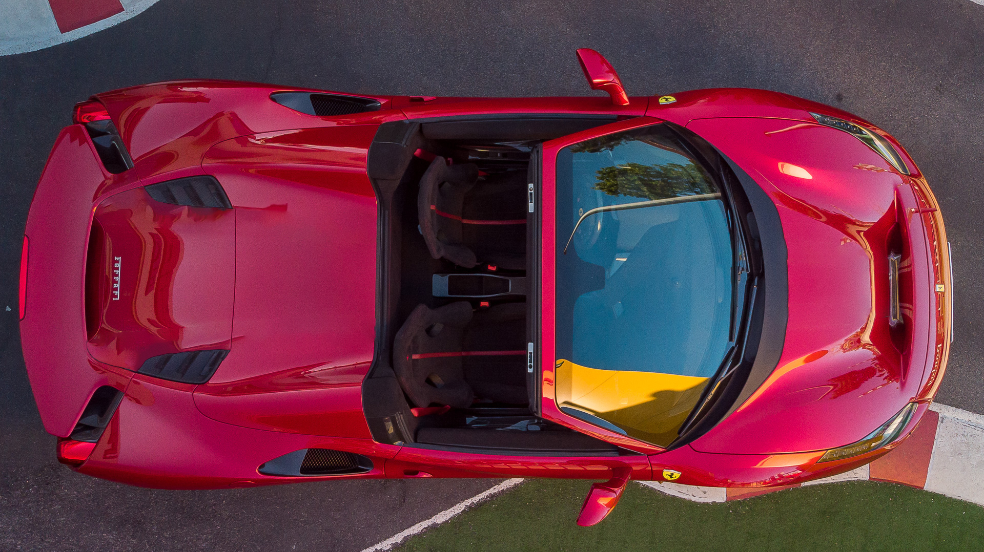 Rosso Corsa - Ferrari 488 Pista Spider