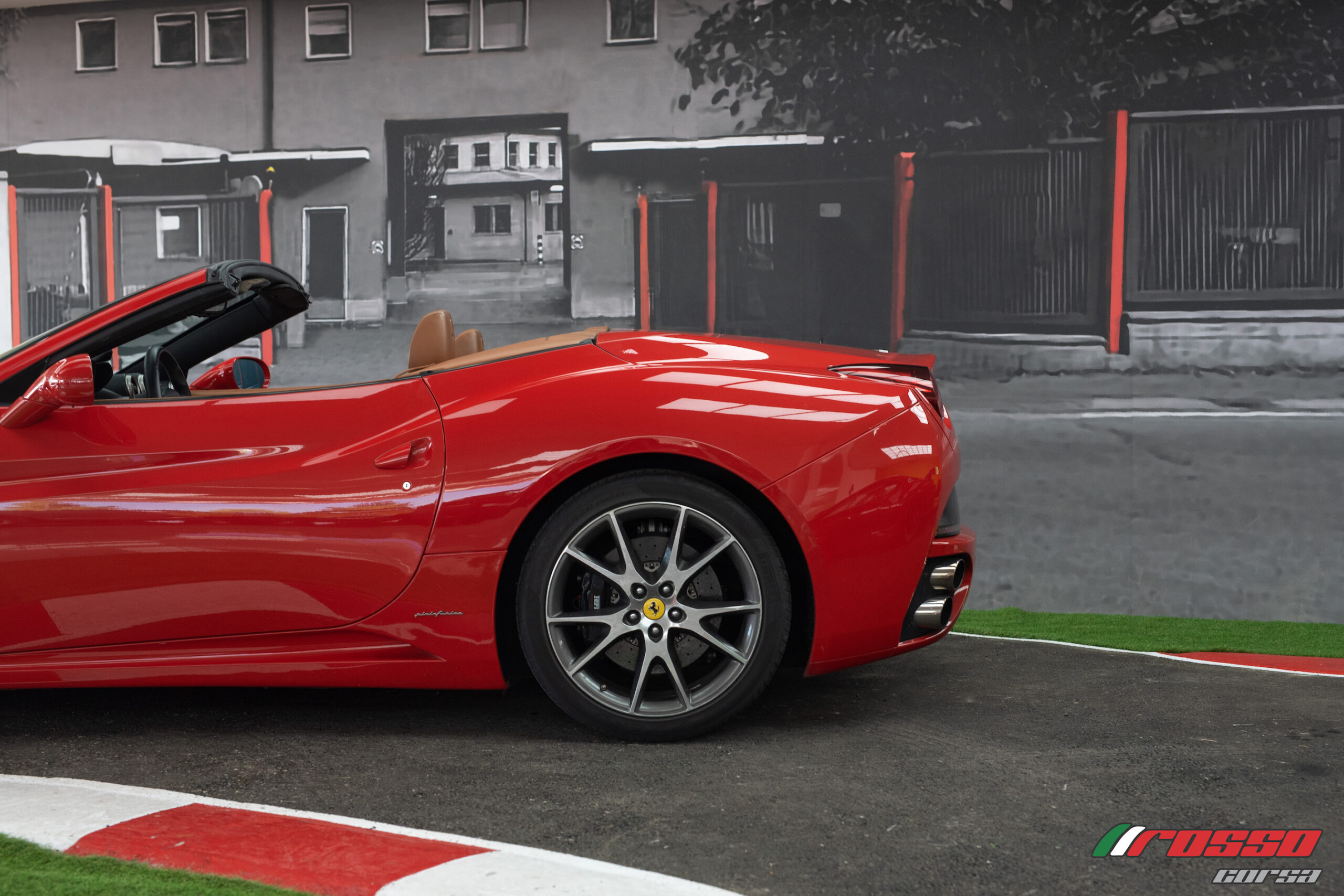 Rosso Corsa - Beautiful Ferrari California