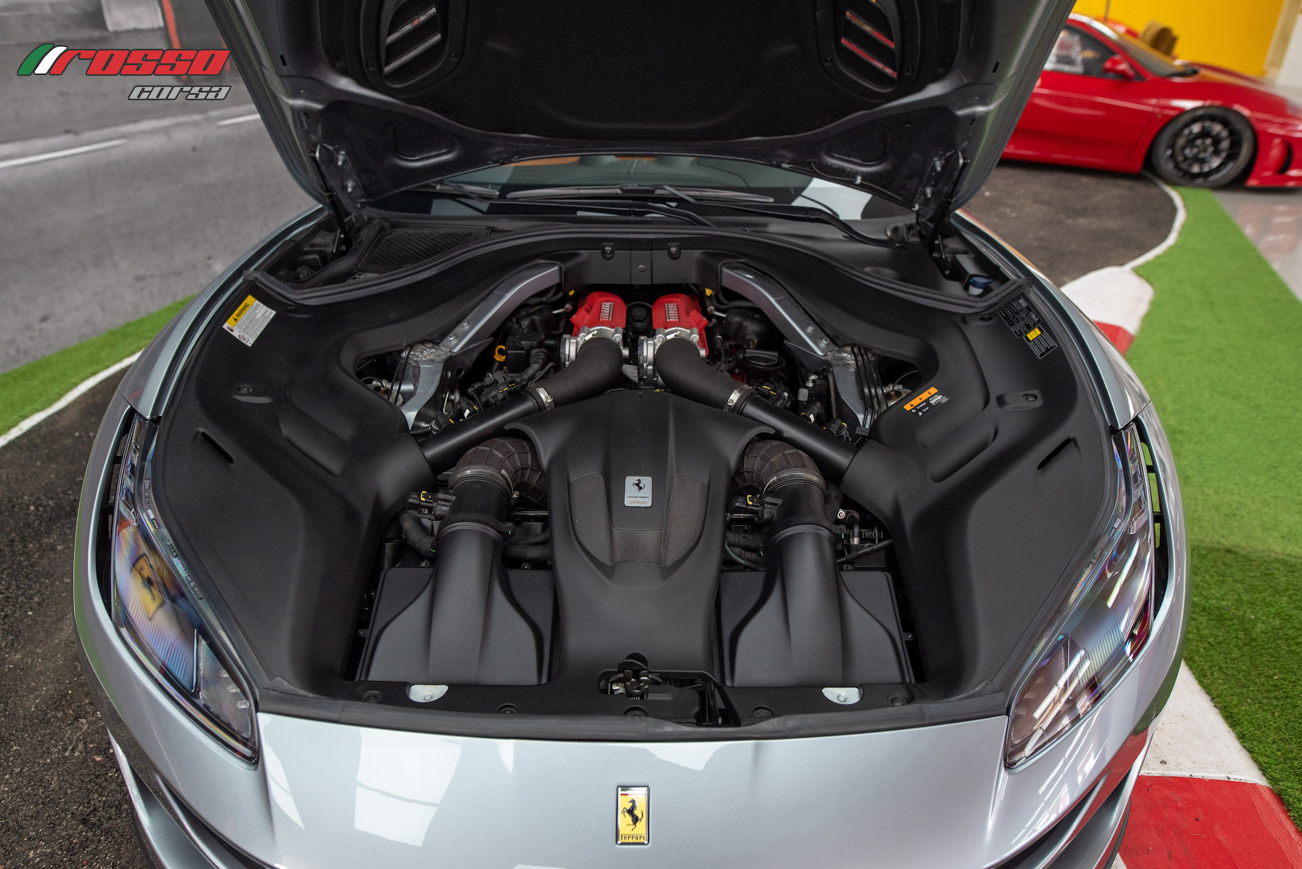 Rosso Corsa - Ferrari Portofino