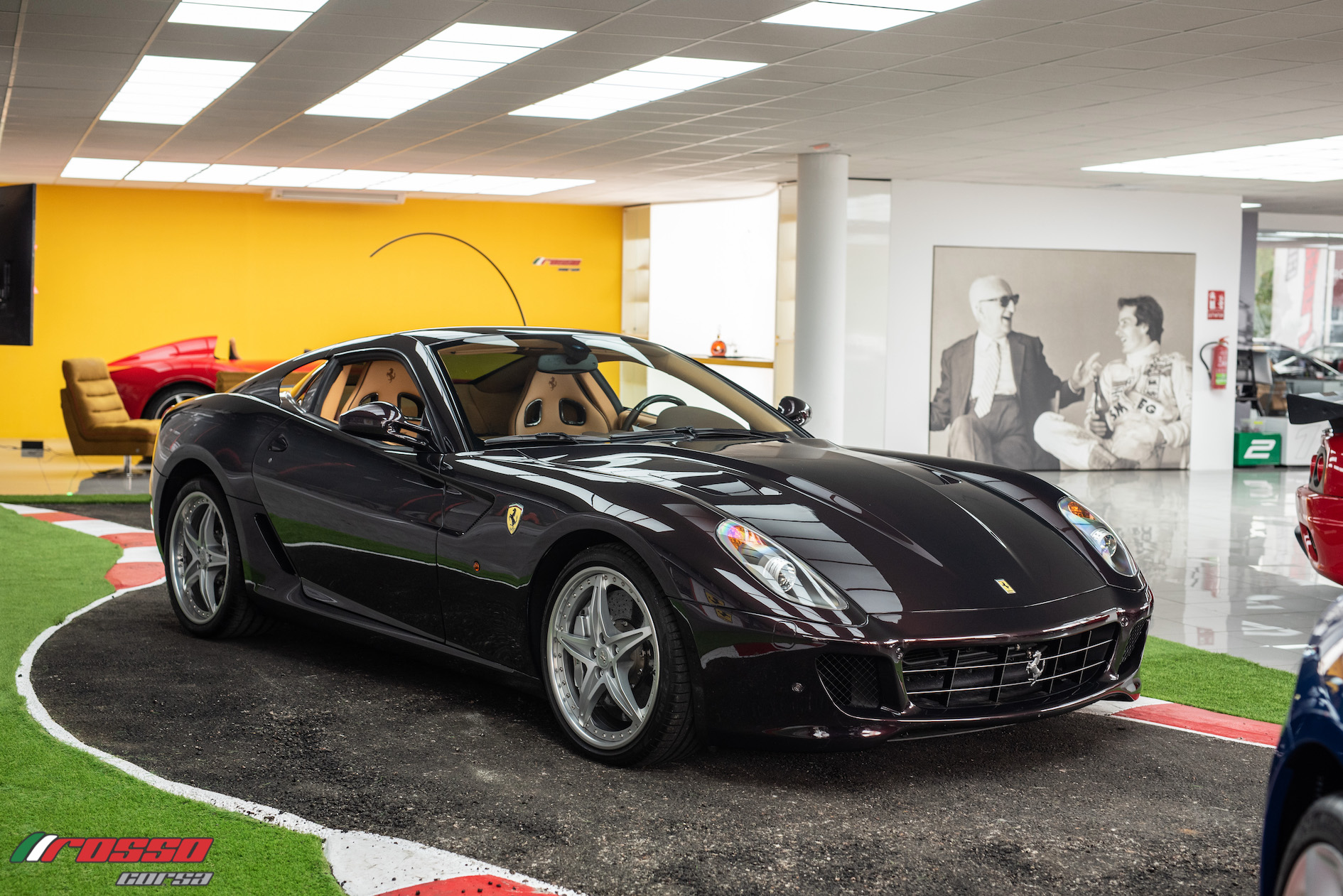 Rosso Corsa - Rosso Bruno Ferrari 599 GTB HGTE