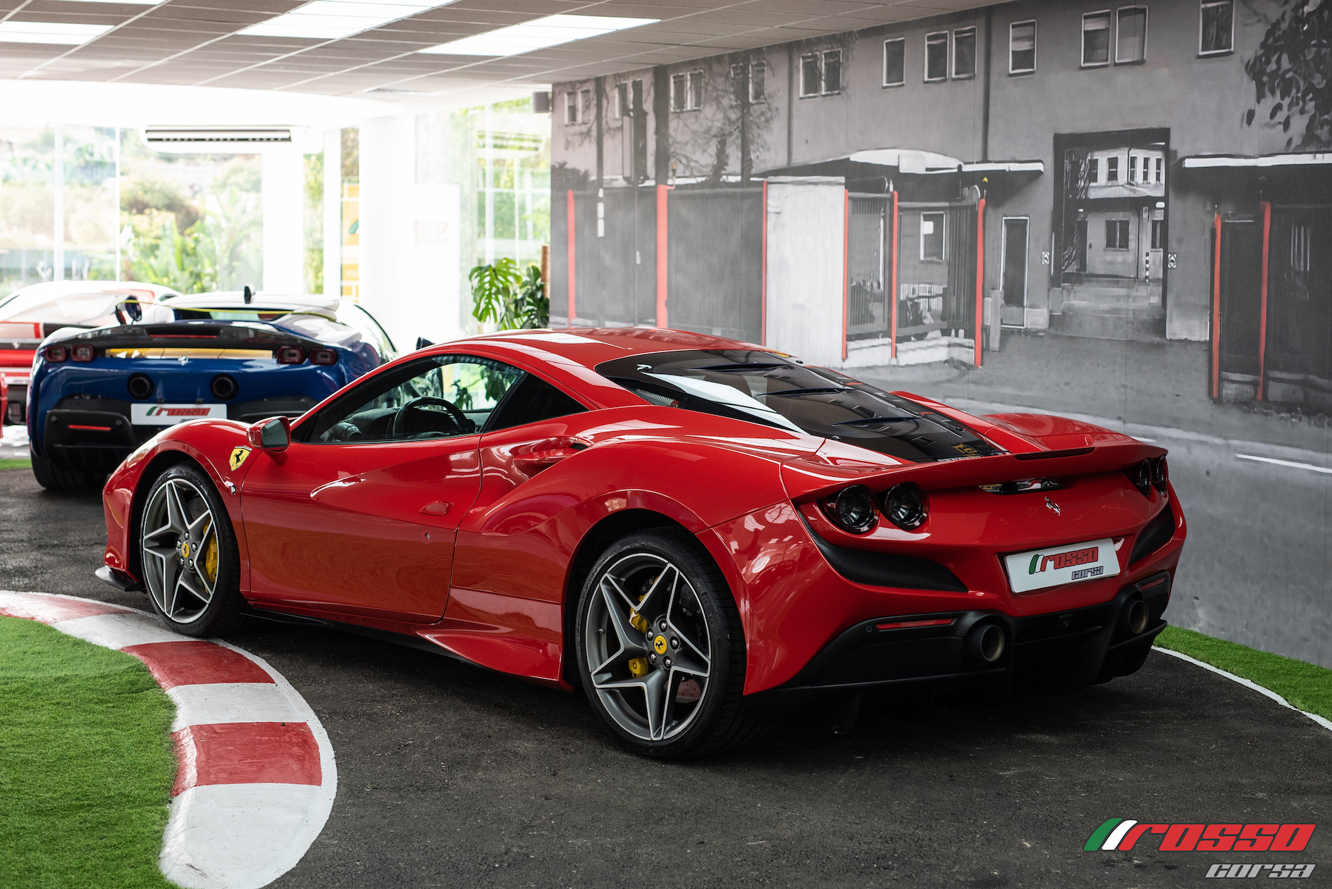 Rosso Corsa - Ferrari F8 Tributo