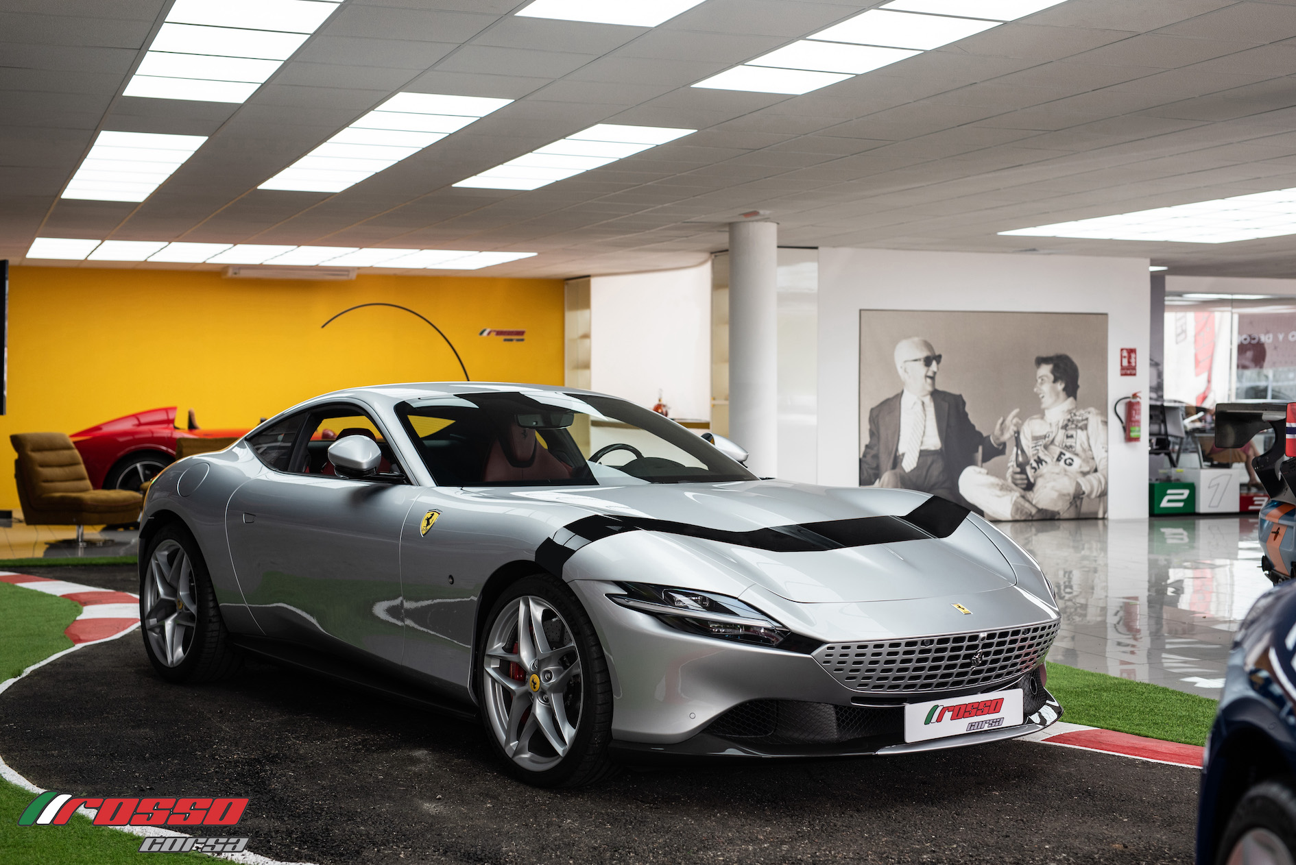 Rosso Corsa - Ferrari Roma