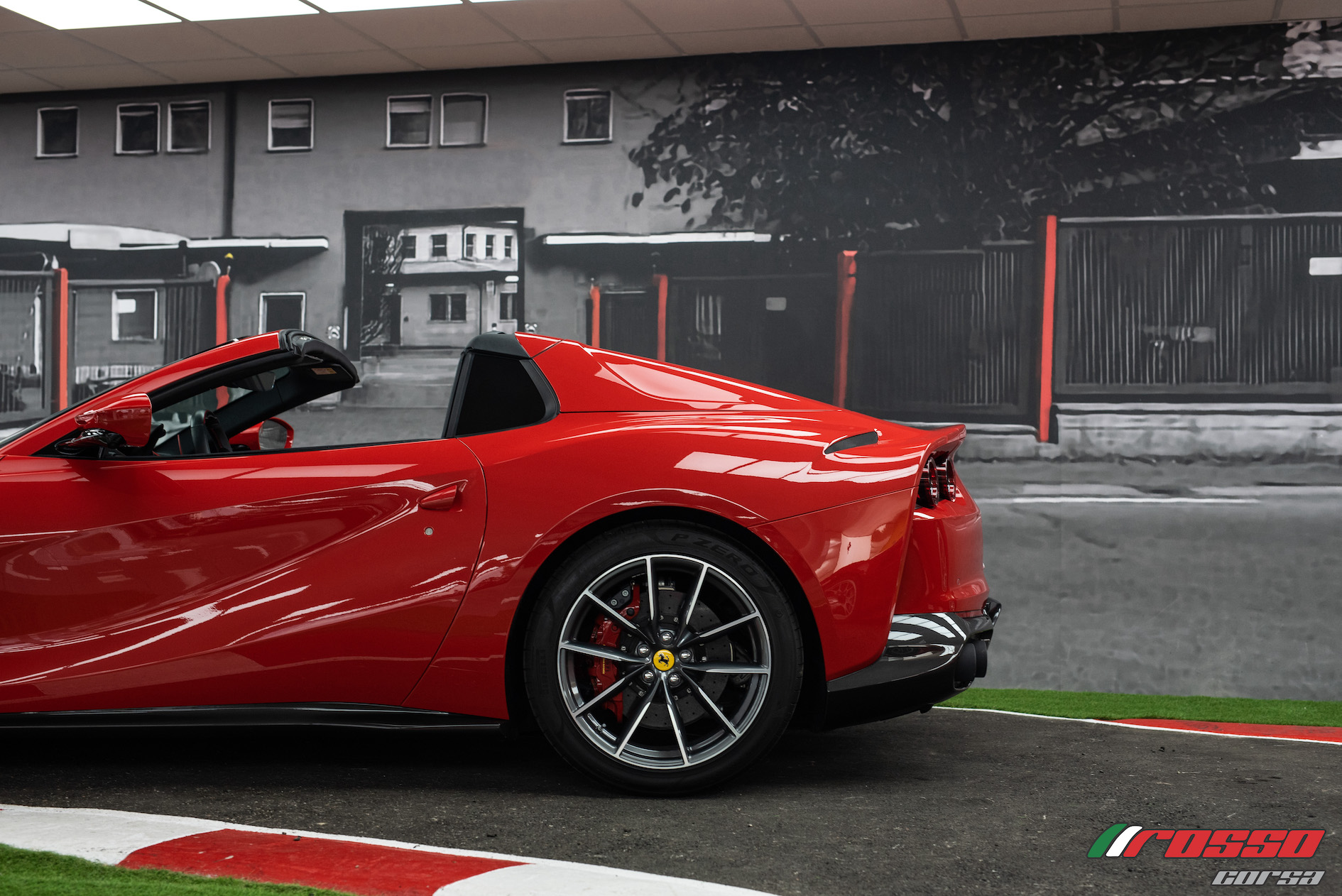 Exceptional red Ferrari 812 GTS for sale