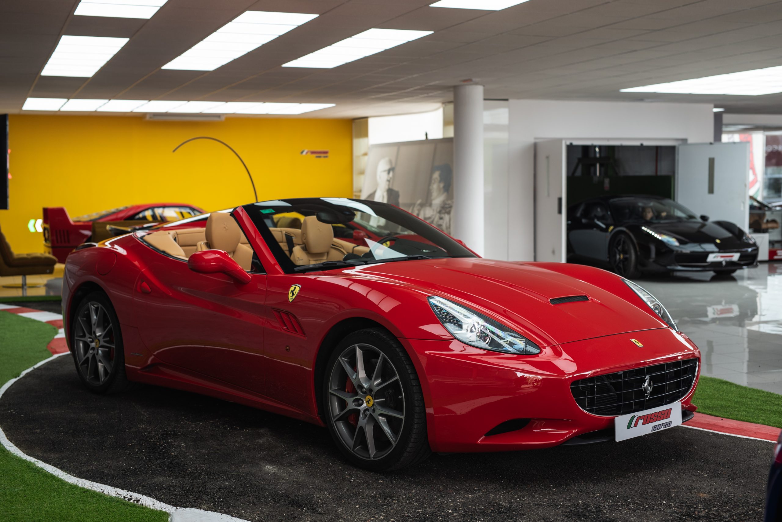 Amazing red Ferrari California Carbrio for sale