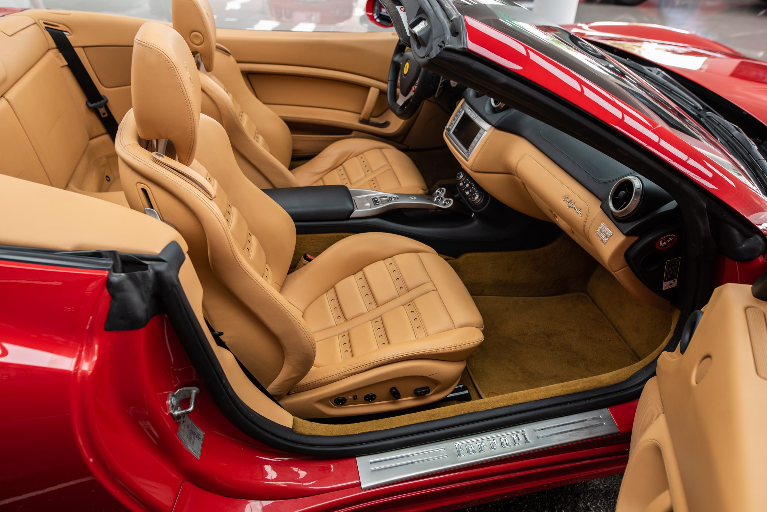 Amazing red Ferrari California Carbrio for sale