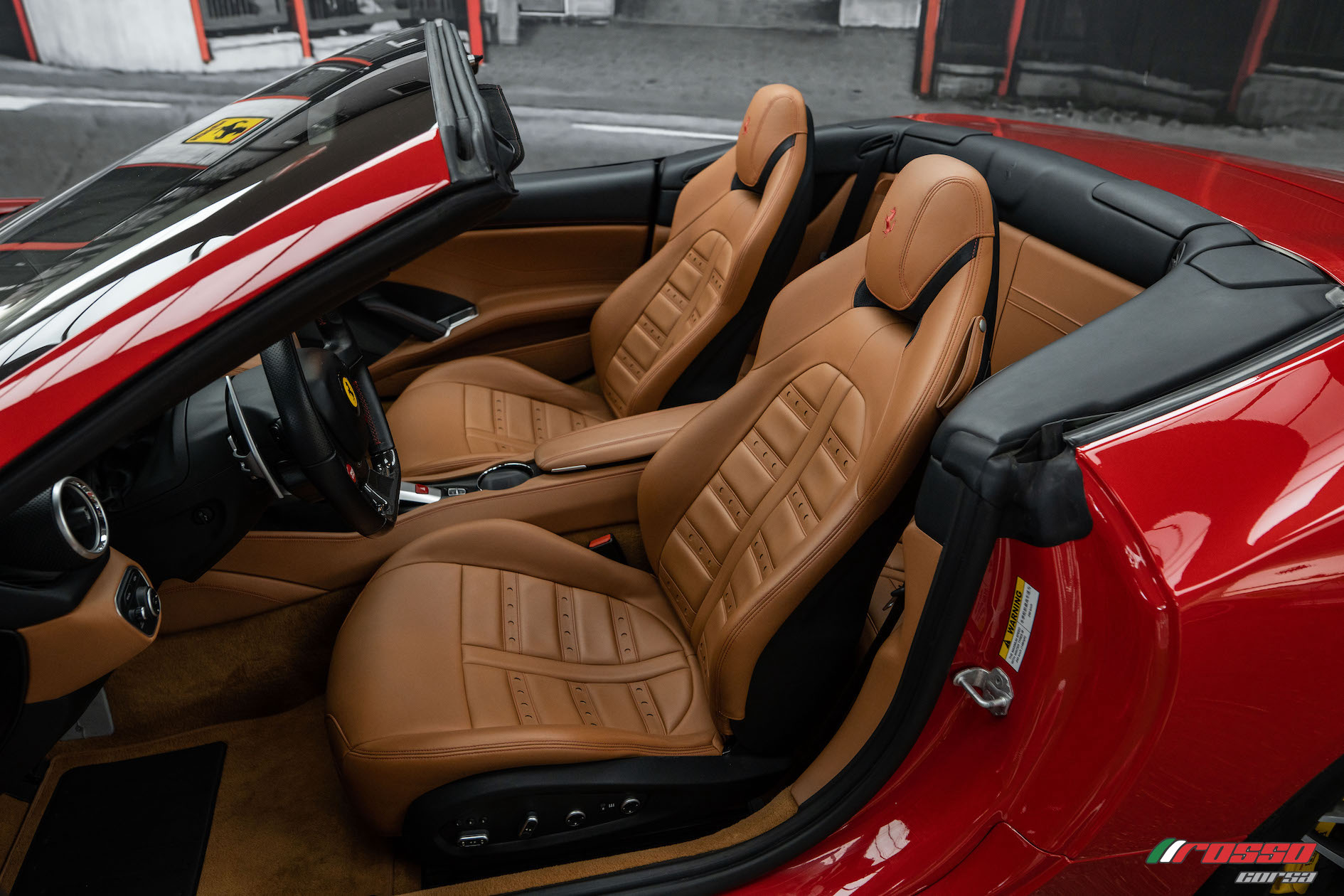 Rosso Corsa Ferrari California T - Rosso Corsa