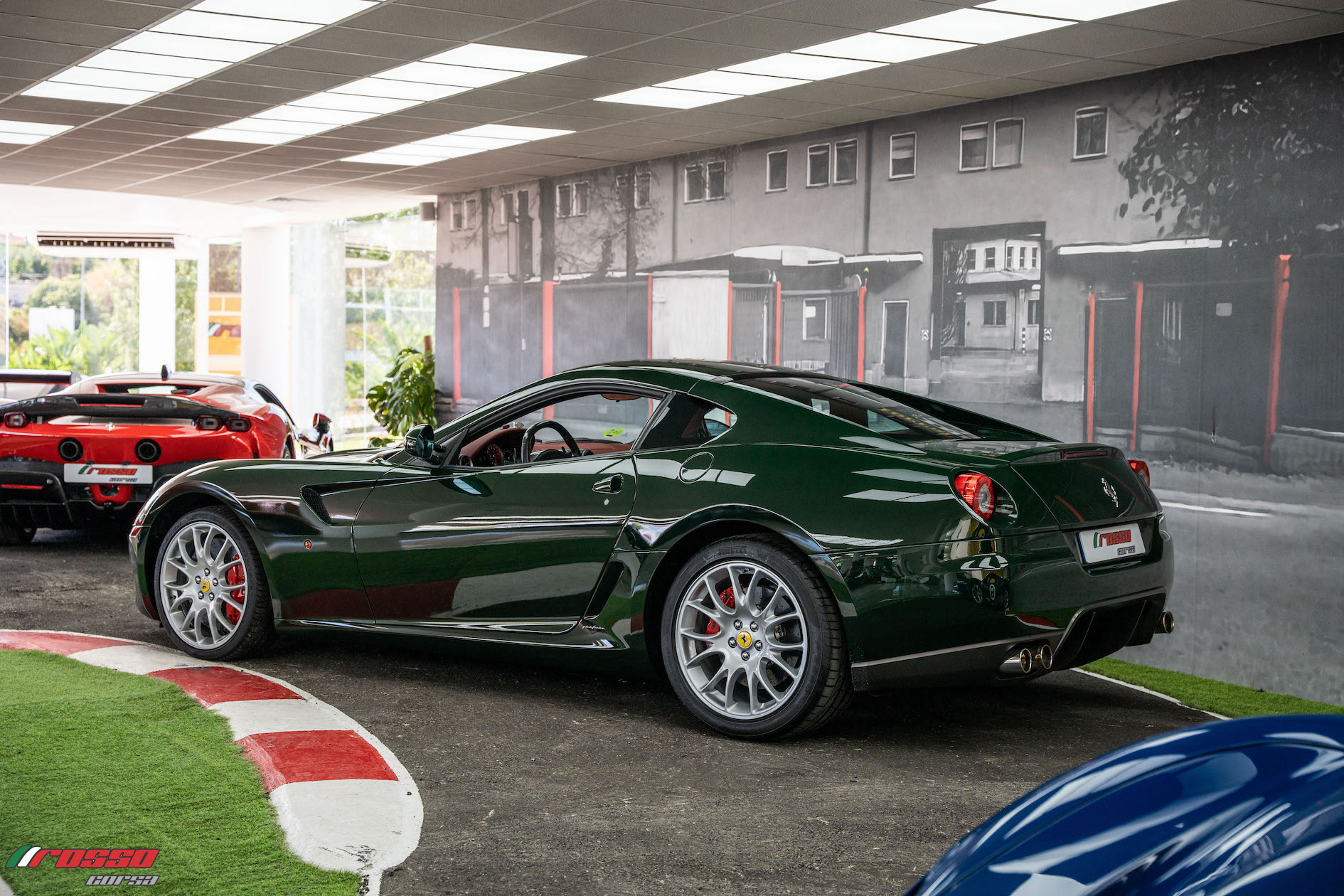 Green British Racing 611 Ferrari 599GTB - Rosso Corsa