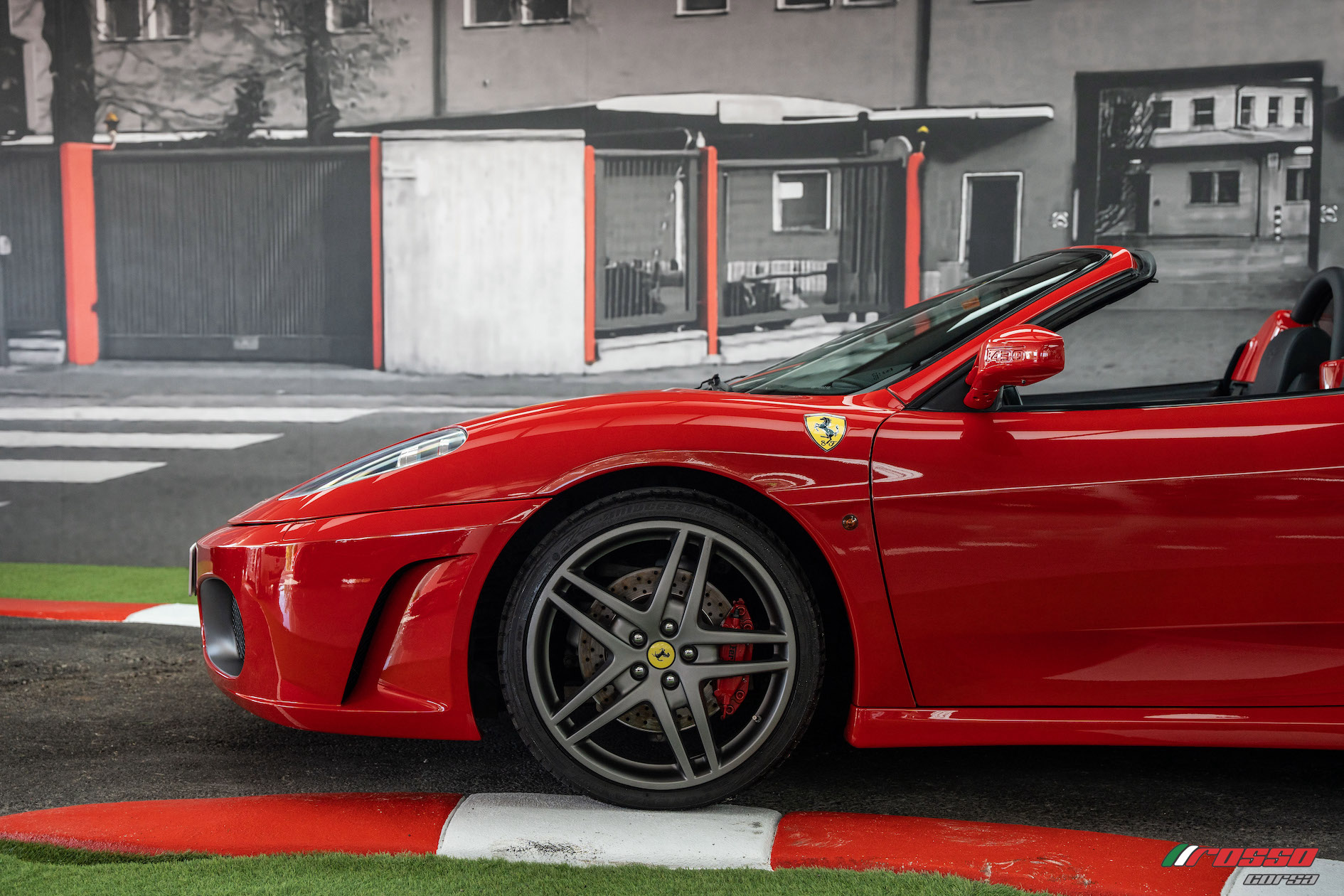 Luxury red Ferrari F430 Spider for sale