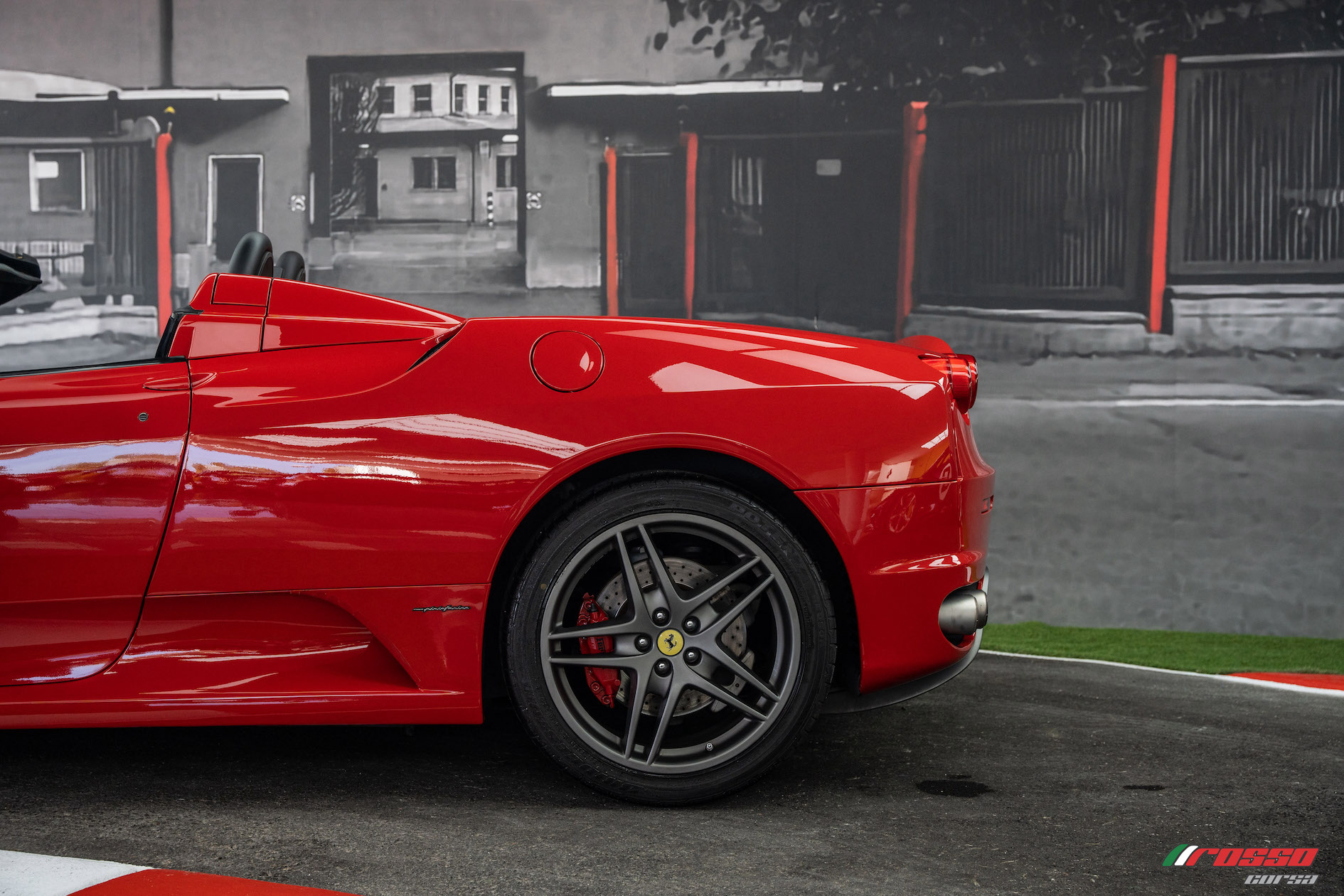 Luxury red Ferrari F430 Spider for sale