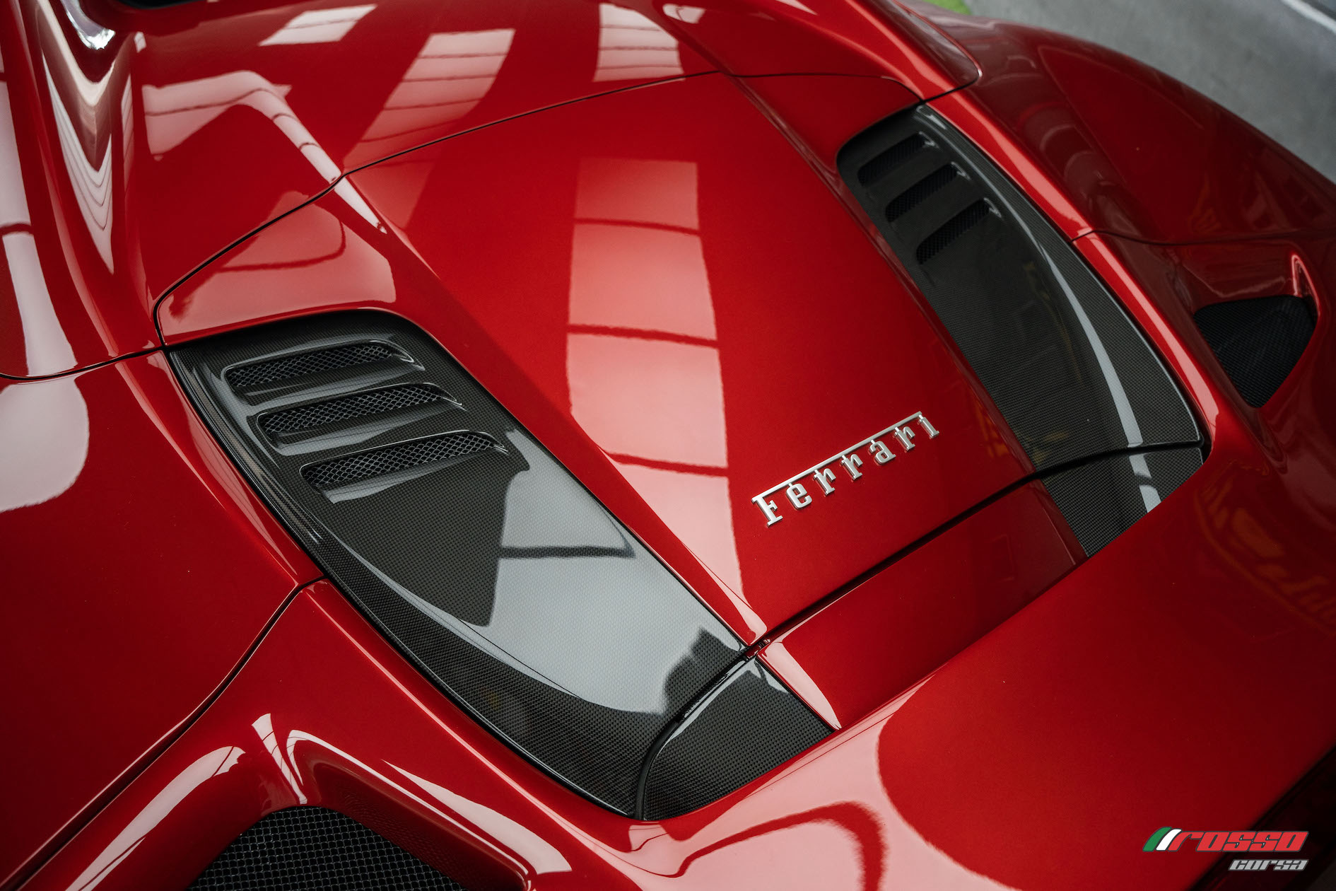 Incredible red Ferrari F8 Spider now for sale
