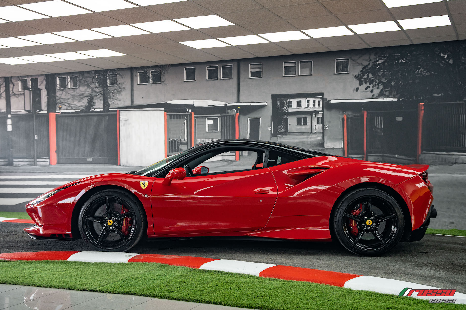 Amazing red Ferrari F8 Tributo for sale