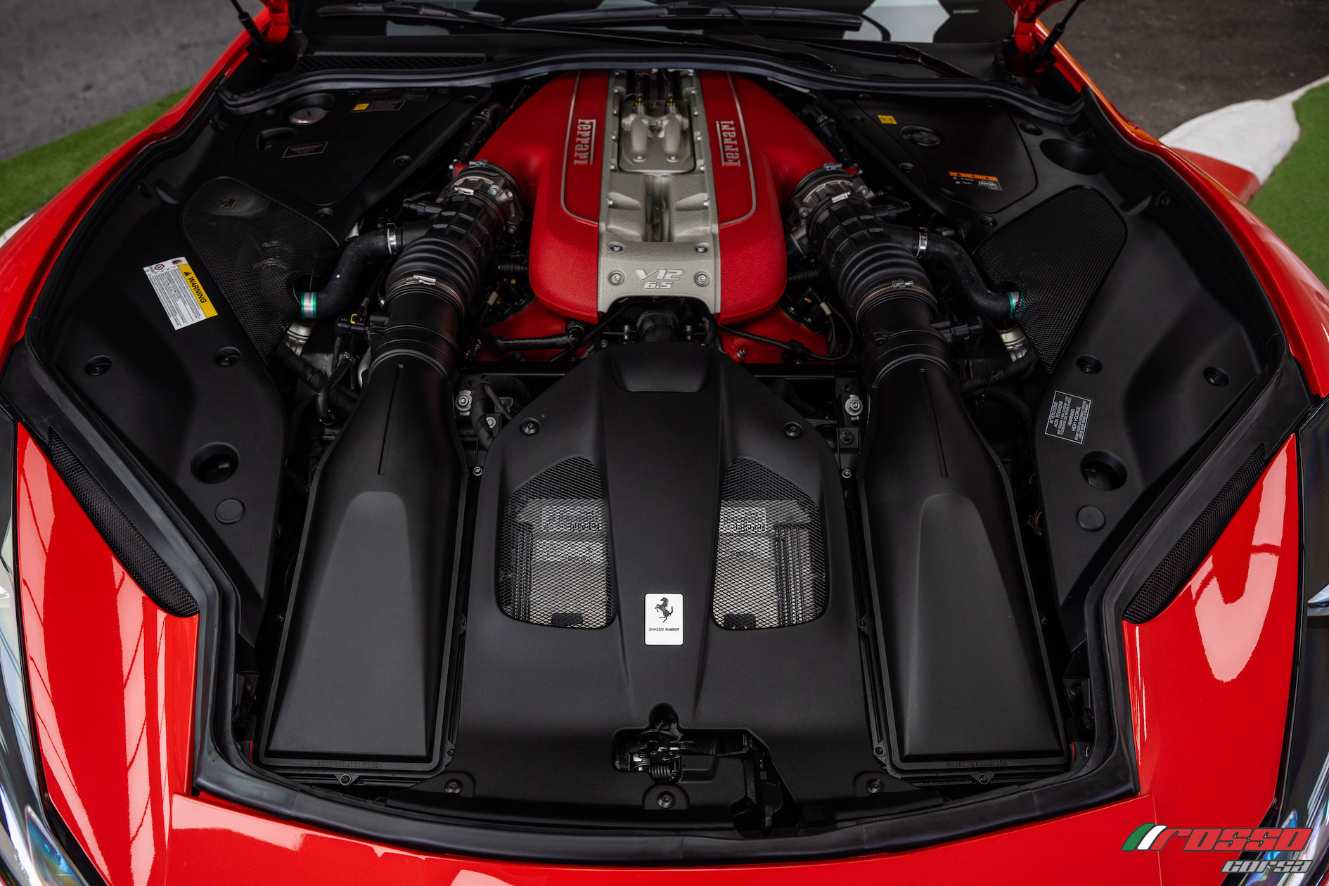 Ferrari 812 GTS - Rosso Corsa