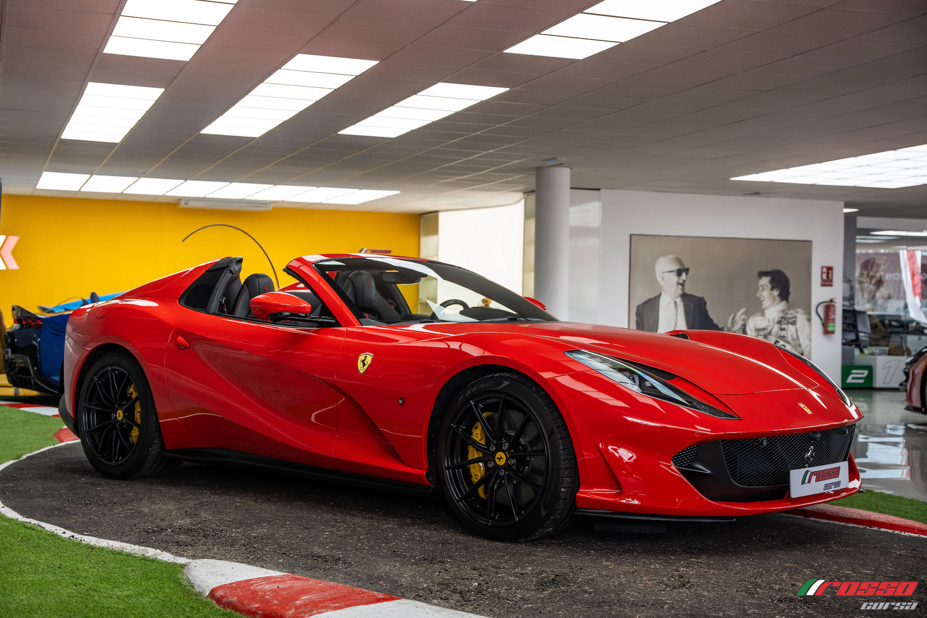 Ferrari 812 GTS - Rosso Corsa