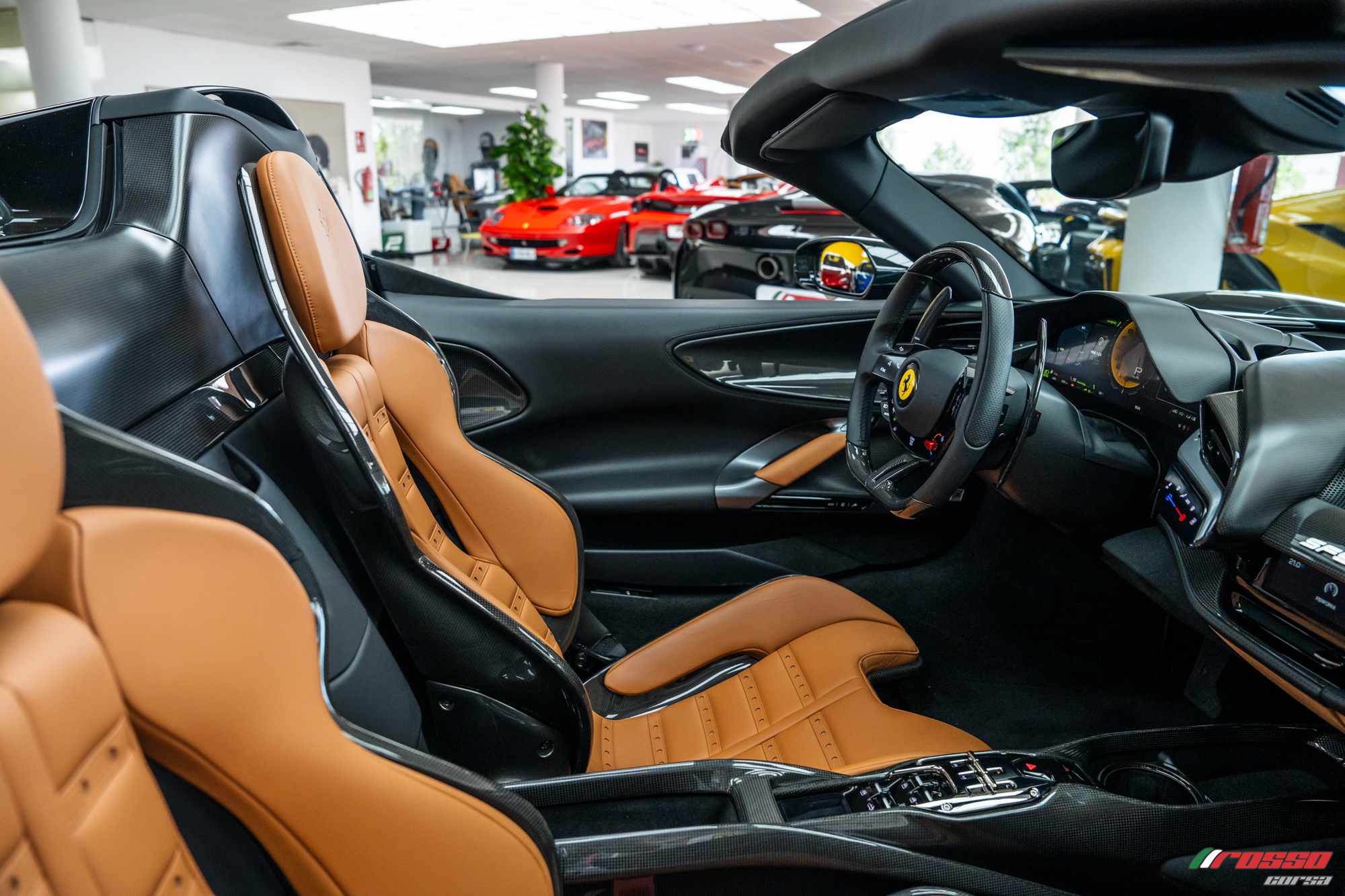 Verde British Racing 611 Ferrari SF90 Spider - Rosso Corsa