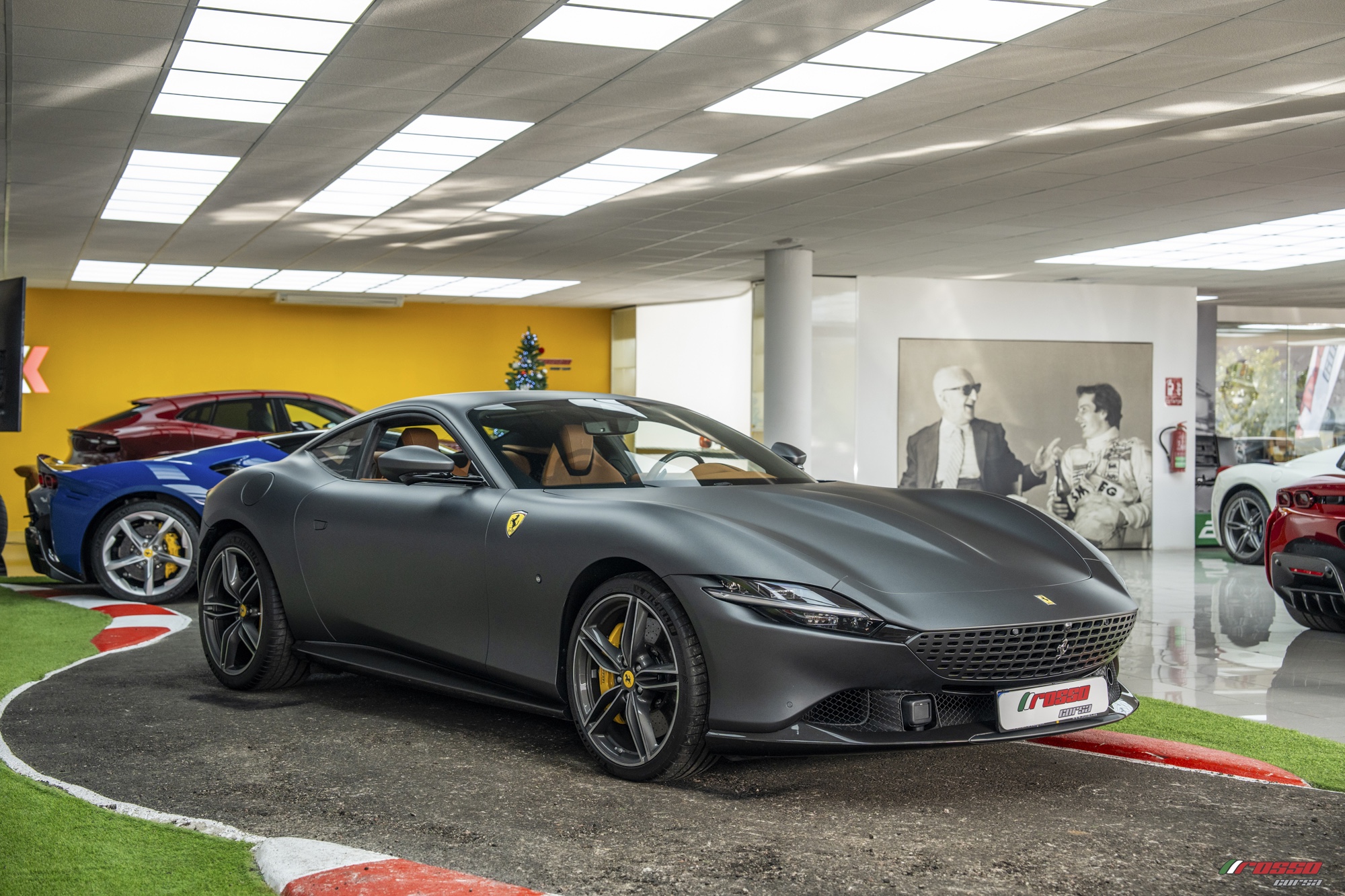 Increíble Ferrari Roma color Argento ya a la venta