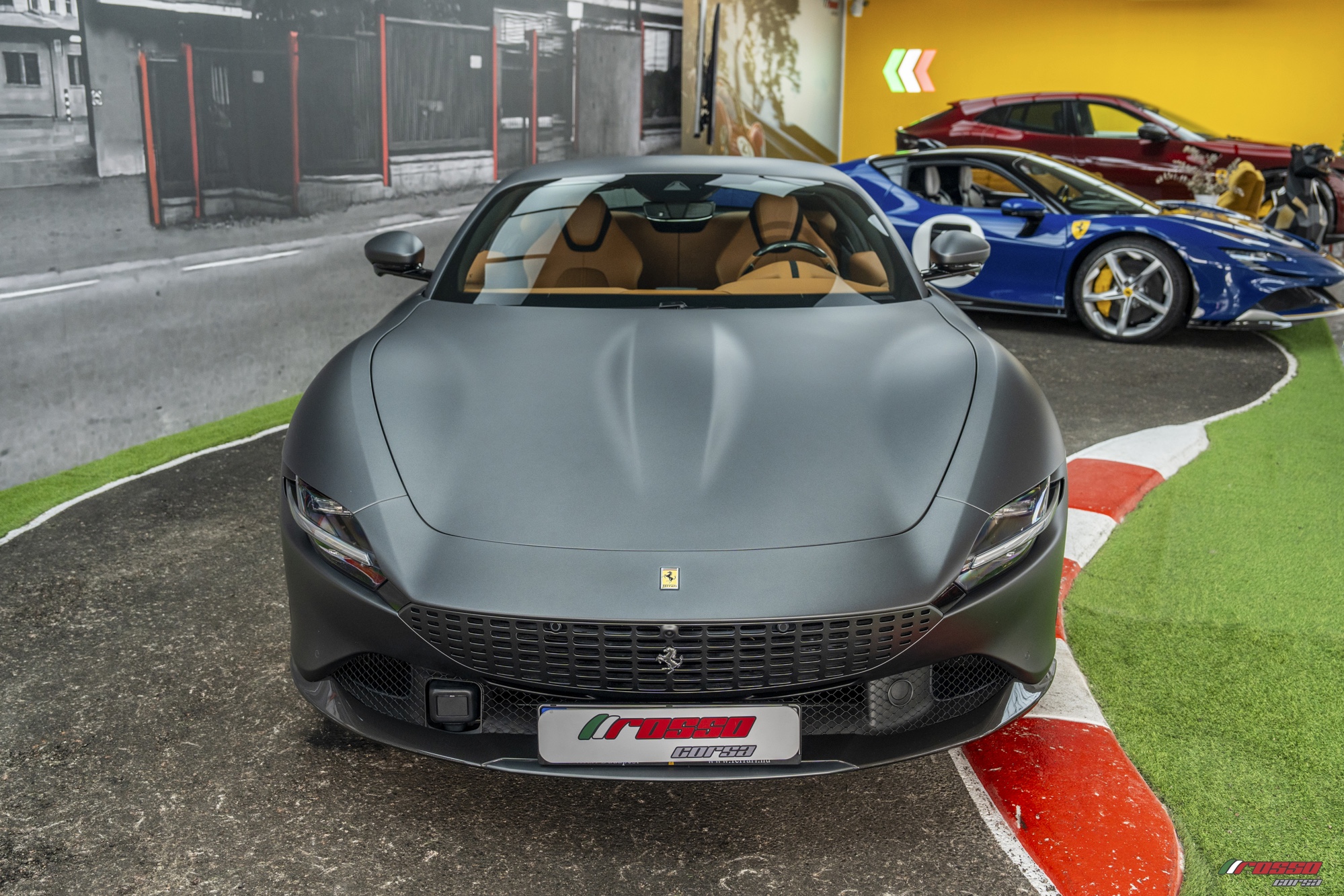 Increíble Ferrari Roma color Argento ya a la venta