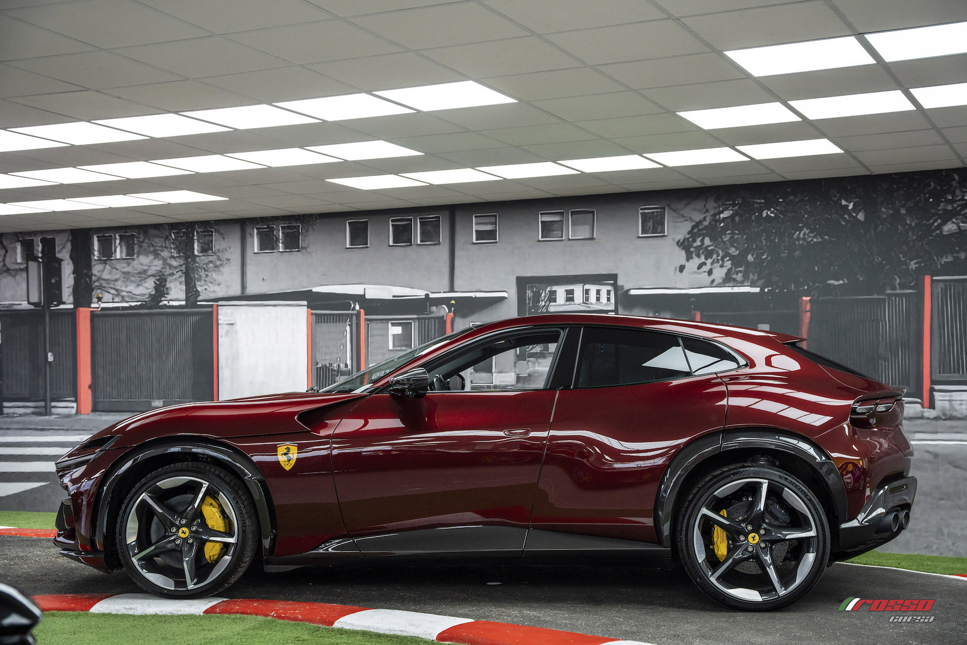 Ferrari Purosangue - Rosso Corsa